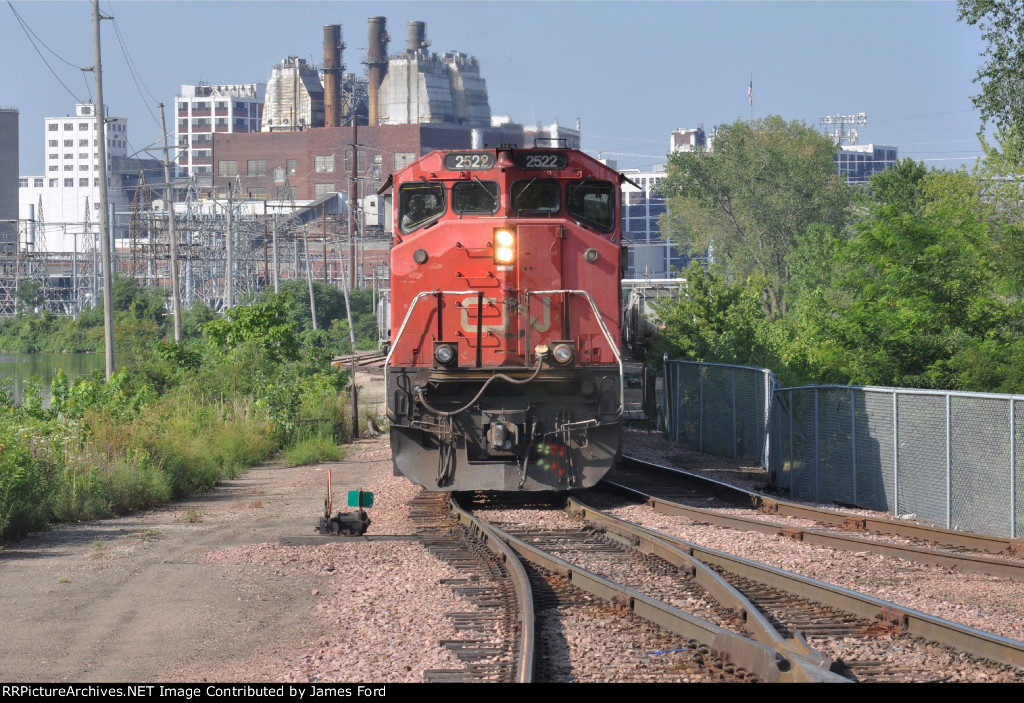 CN 2522 North
